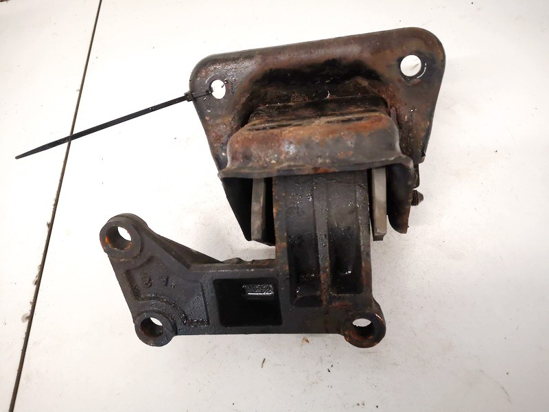 used used Engine Mounting and Transmission Mount (Engine support) Kia ...