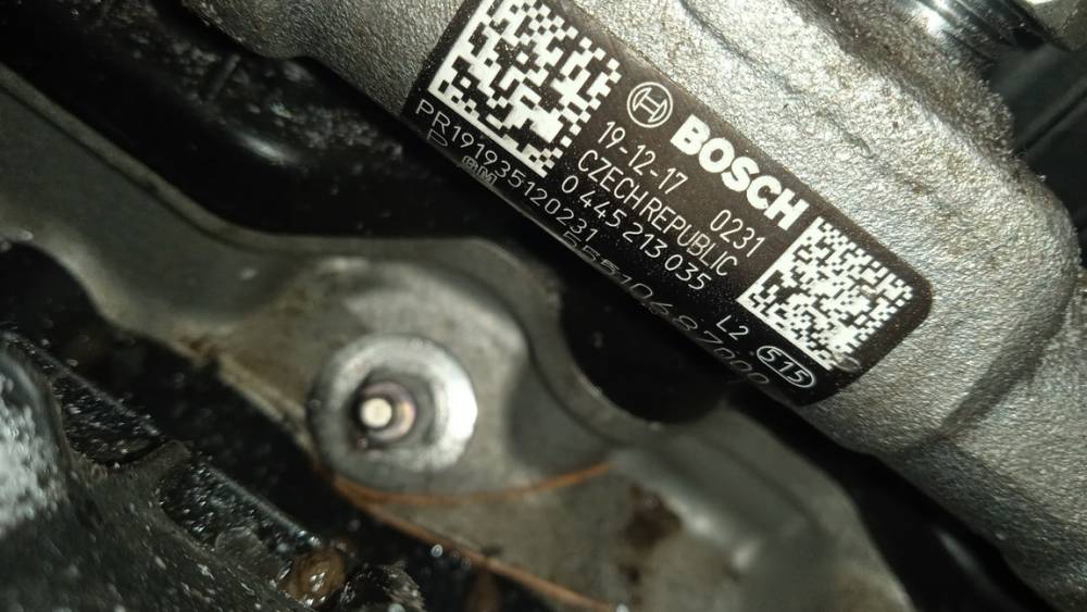 0445213035 55510687000 0281006034 Fuel injector rail (injectors)(Fuel ...