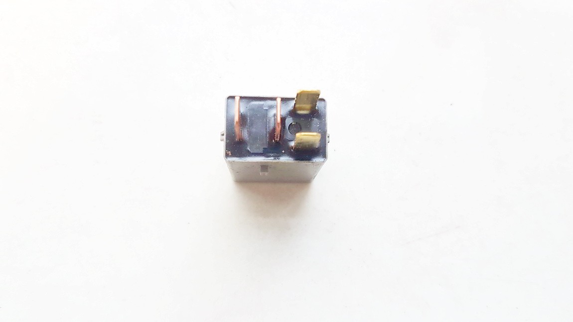 acv31212 acv31212m04 Relay module Subaru Legacy 2009 2.0L - EIS00893058 ...