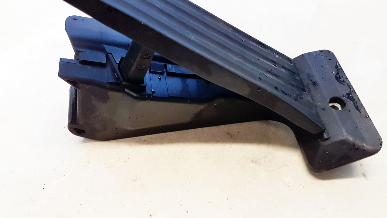 35426853175 3542-6853175, 6PV01043533 Accelerator throttle pedal ...
