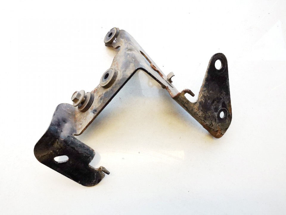used used Engine Mount Bracket and Gearbox Mount Bracket Chrysler PT ...