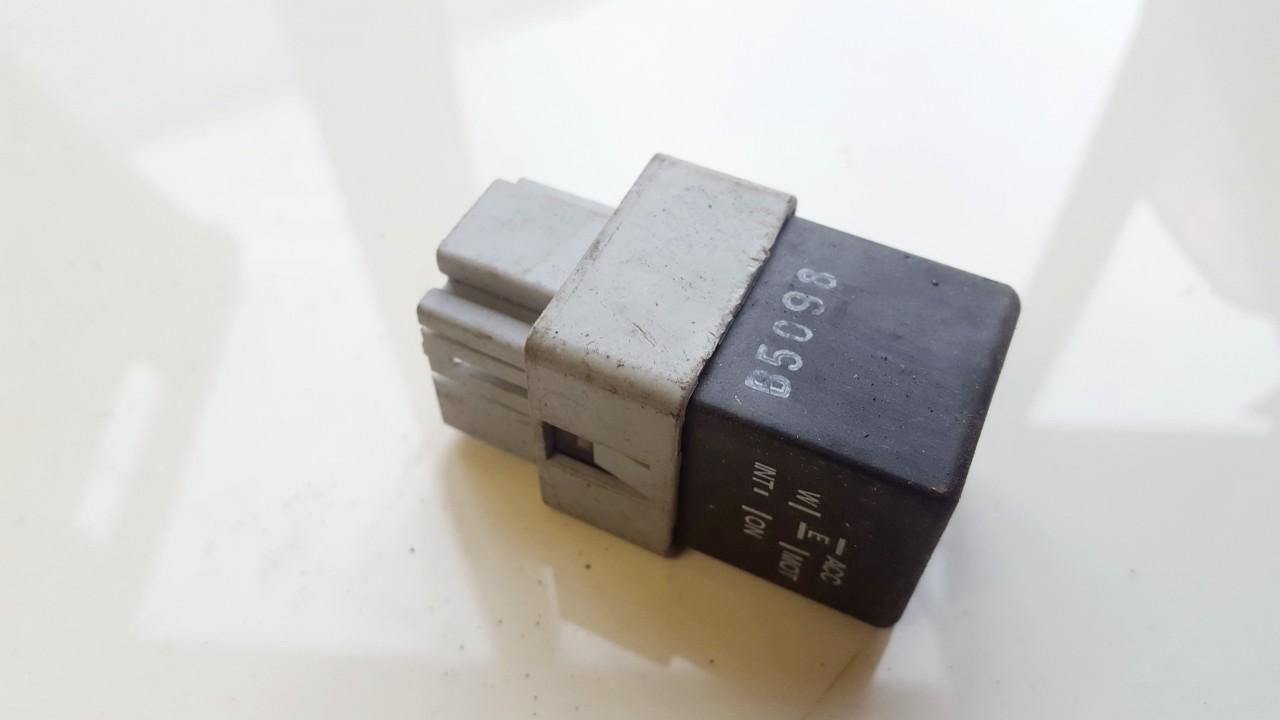 MB953394 USED Relay module Volvo S40 1997 - EIS00623170 | Used Auto ...
