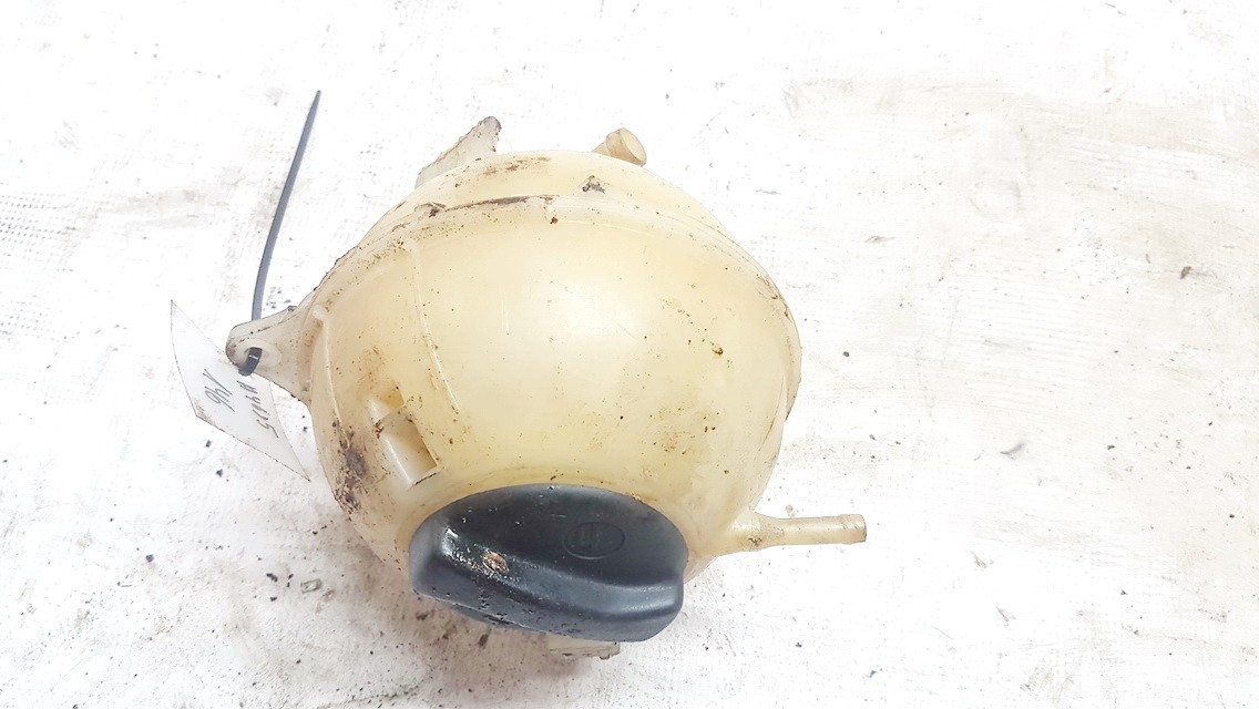 1h0121407 used Expansion Tank coolant (RADIATOR EXPANSION TANK BOTTLE ...