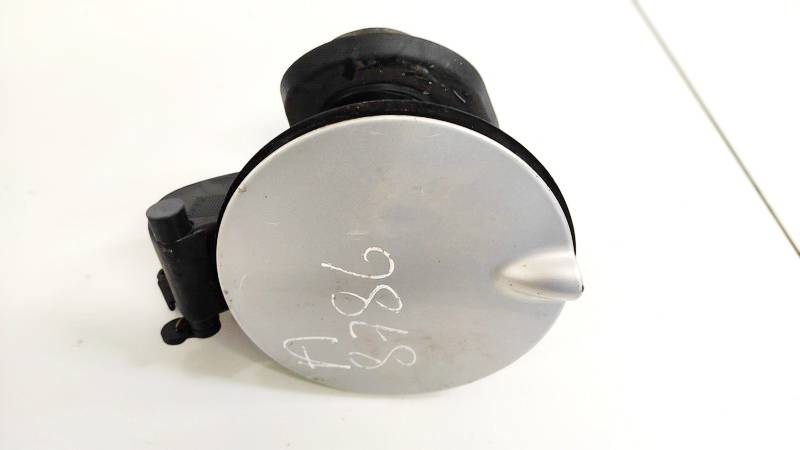 AU519A095AA USED Fuel door Gas cover Tank cap (FUEL FILLER FLAP) Ford ...