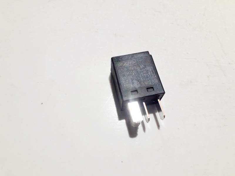 f57b14b192aa a 1001-x16 Relay module Ford Mondeo 2005 2.0L ...