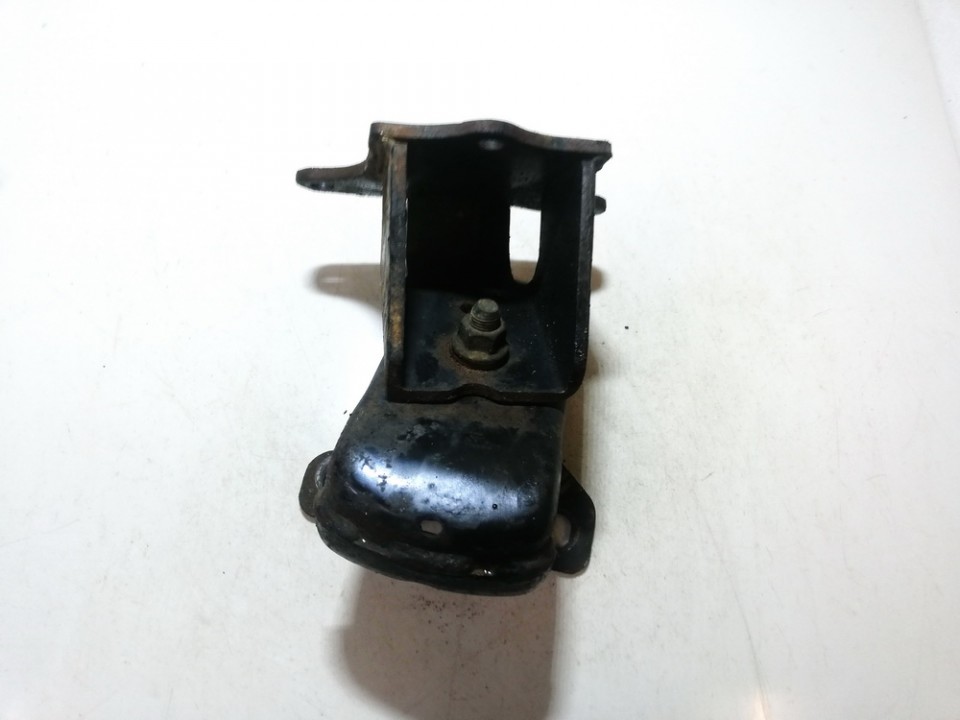 used used Engine Mounting and Transmission Mount (Engine support) Kia ...