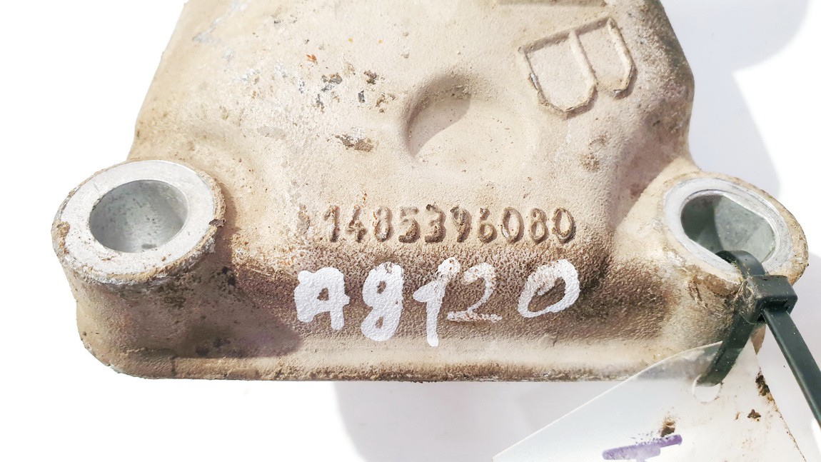 1485396080 used Engine Mount Bracket and Gearbox Mount Bracket Citroen ...