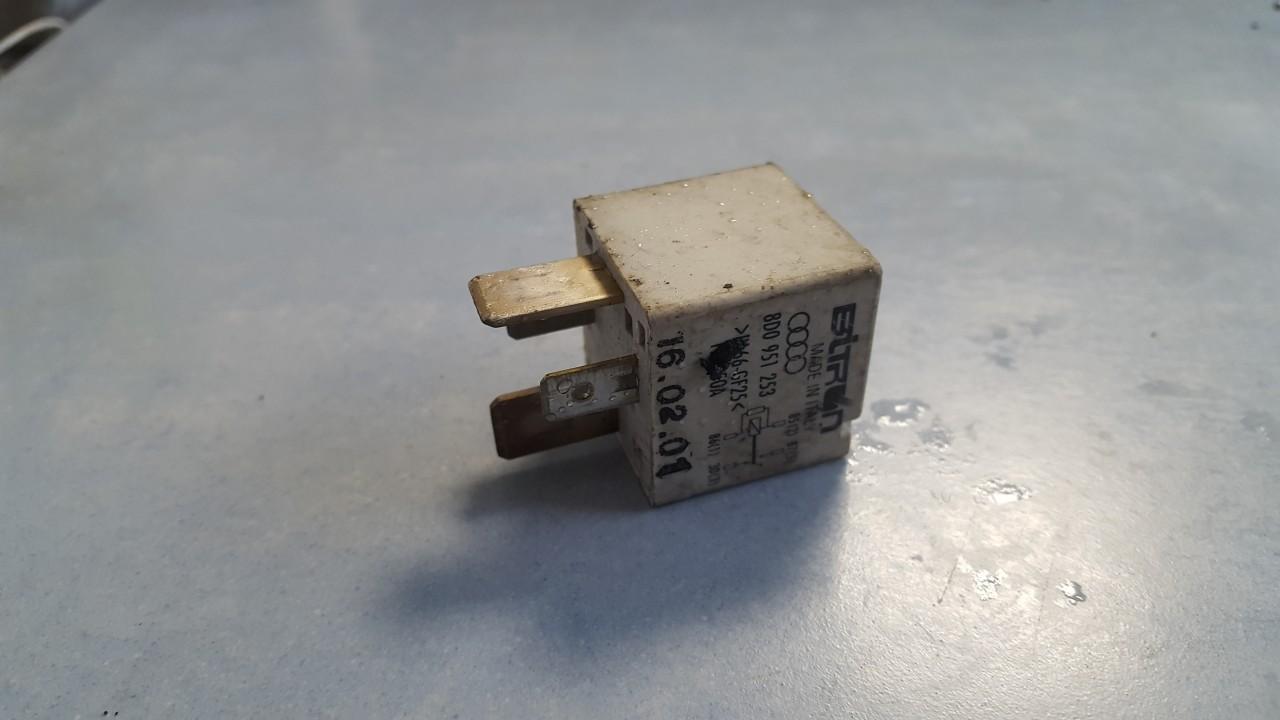8D0951253 USED Relay module Volkswagen Passat 2002 1.8L - EIS00653240 ...