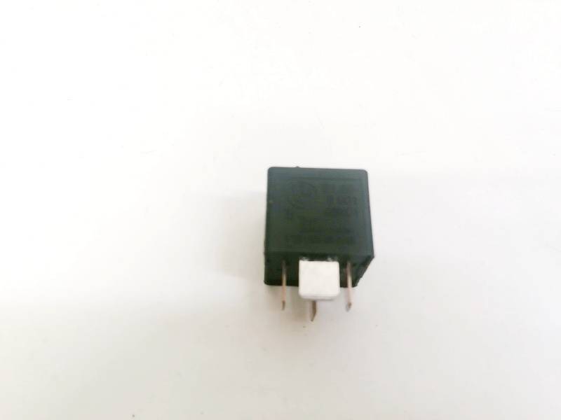 61366901469 v23136-j6-x48, 61.36-6901469 Relay module BMW 5-Series 2013 ...