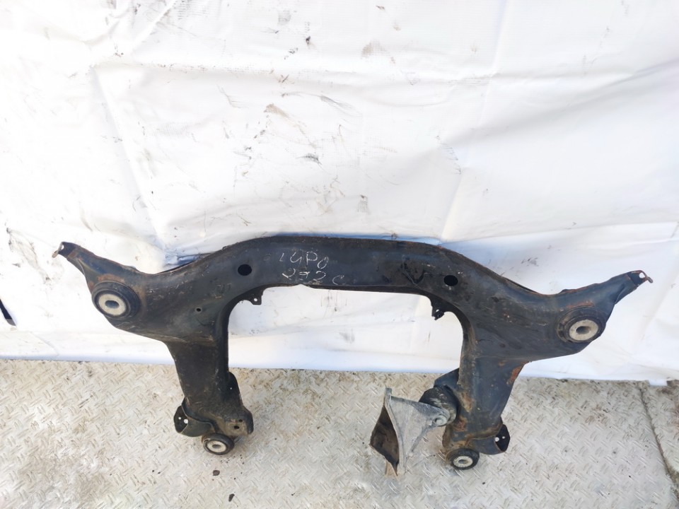 USED USED Front subframe Audi A4 2005 2.0L - EIS00770325 | Used Auto ...