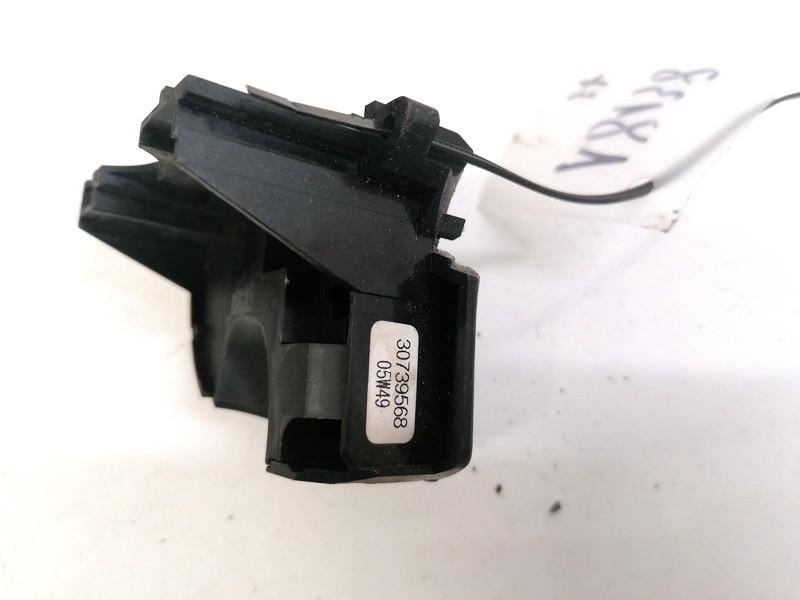 19206 USED Holden Steering Wheel Button Volvo V70 2006 2.4L 5EUR ...