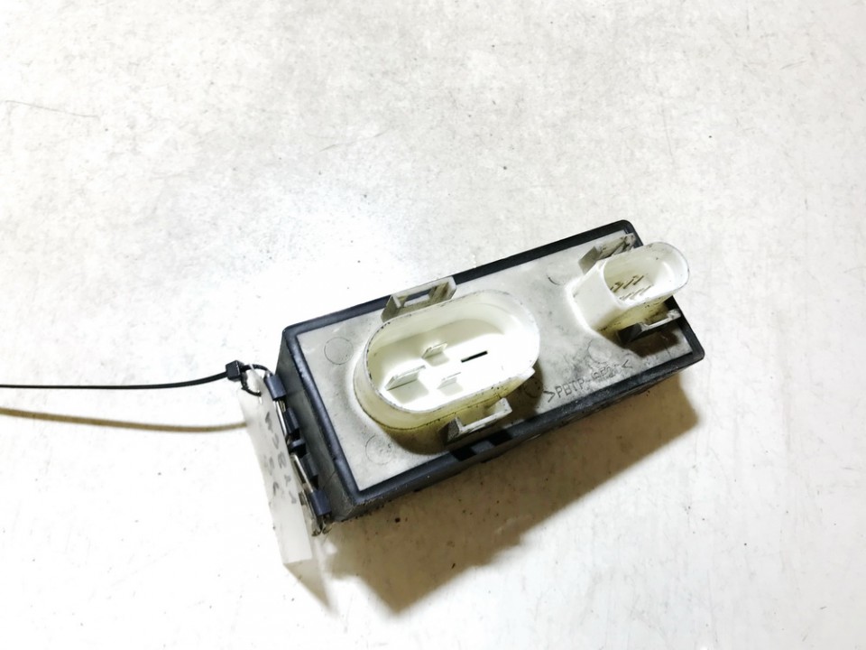 357919506a 898719000 Blower Fan Regulator (Fan Control Switch Relay ...