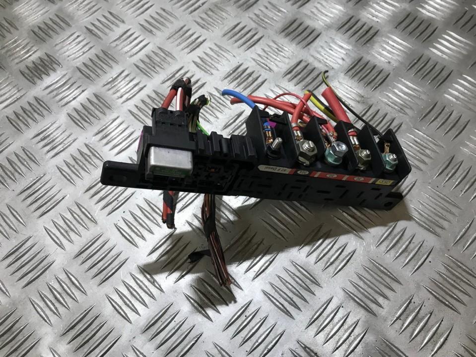 8l0941822 used Fuse box Volkswagen Golf 2000 2.0L - EIS00463270 | Used ...