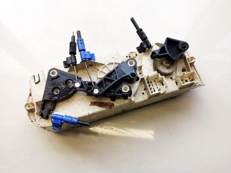 a0004460728 9140010226 Climate Control Panel (heater control switches ...