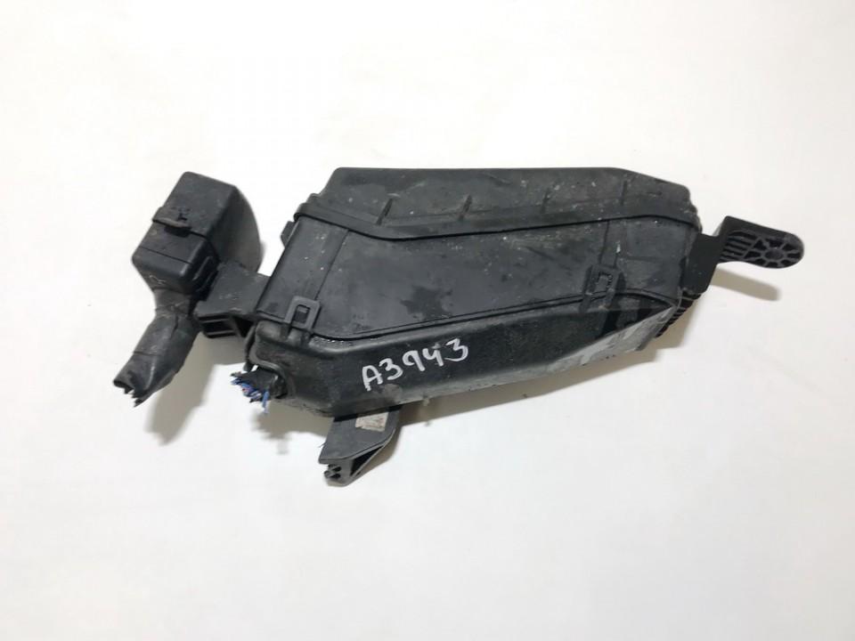 8266253031 82662-53031 Fuse box Lexus IS - CLASS 2000 2.0L ...