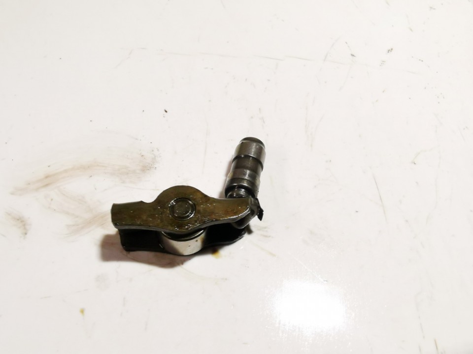 used Rocker Arm, valve train Volkswagen Polo 2007 1.2L - EIS01393306 ...