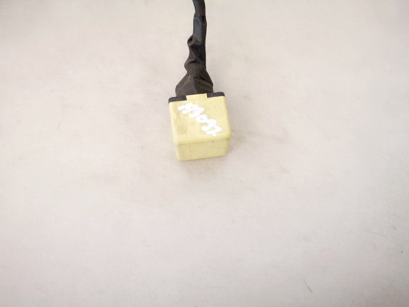 8200051112 used Relay module Renault Megane 1999 2.0L - EIS01423315 ...
