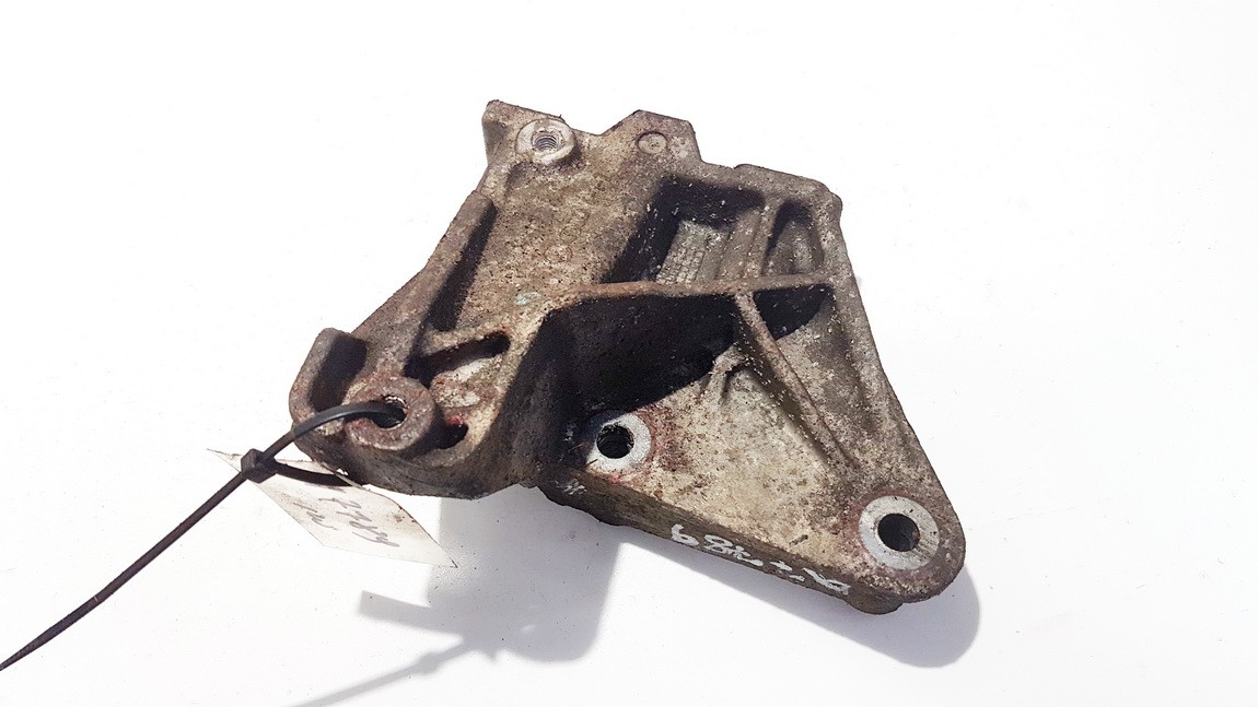 1j0199117p used Engine Mount Bracket and Gearbox Mount Bracket ...