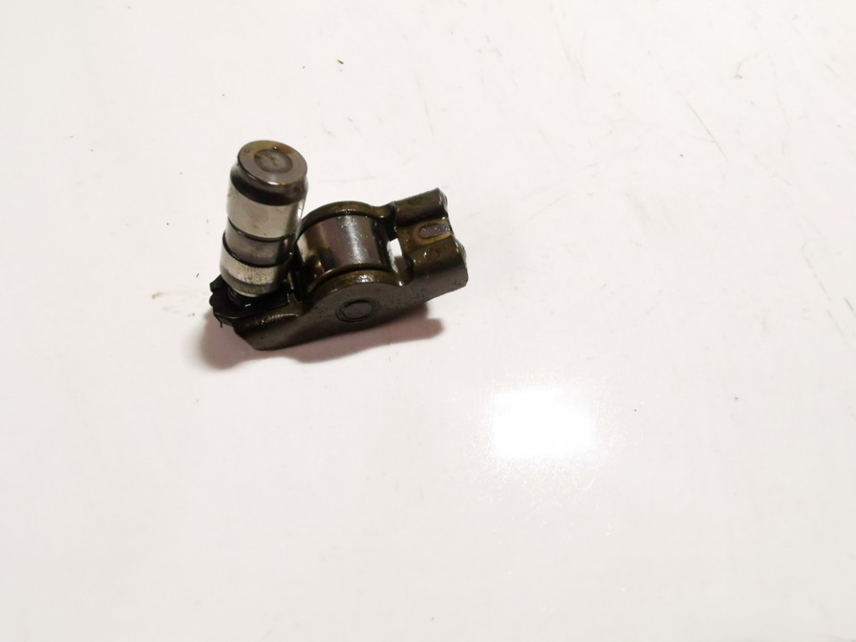 used Rocker Arm, valve train Volkswagen Polo 2007 1.2L - EIS01393321 ...