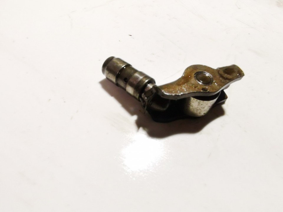 used Rocker Arm, valve train Volkswagen Polo 2007 1.2L - EIS01393323 ...