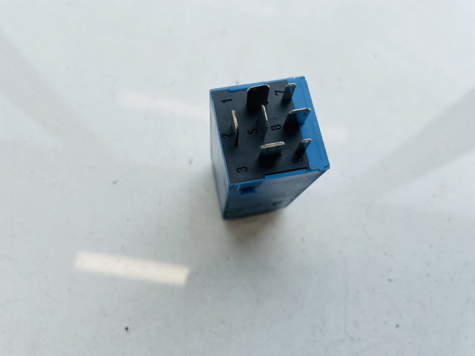 61351383417 used Relay module BMW 5-Series 2001 2.5L - EIS01393337 ...