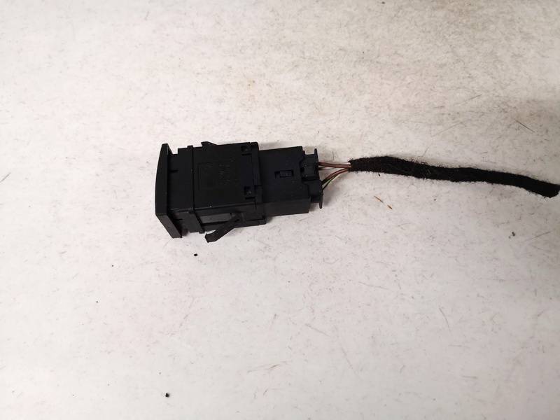 6q0953235a used Hazard switch Volkswagen Polo 2005 1.2L - EIS01773408 | Used Auto Parts Shop