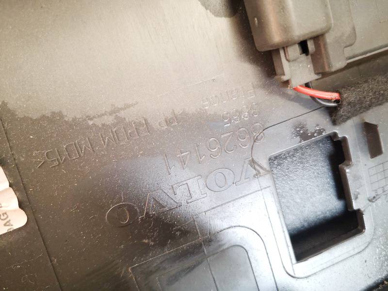 8626141 used Glove Box Assembly Volvo V50 2004 2.0L - EIS01823428 | Used Auto Parts Shop