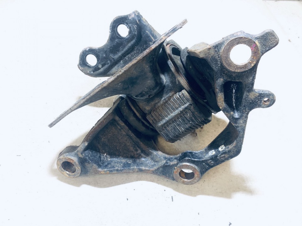 used used Engine Mounting and Transmission Mount (Engine support) Mazda ...