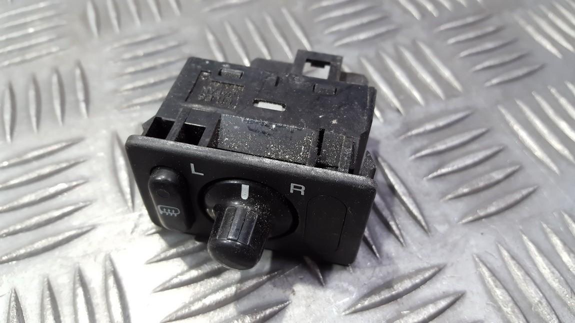 USED USED Wing mirror control switch (Exterior Mirror Switch) Nissan ...