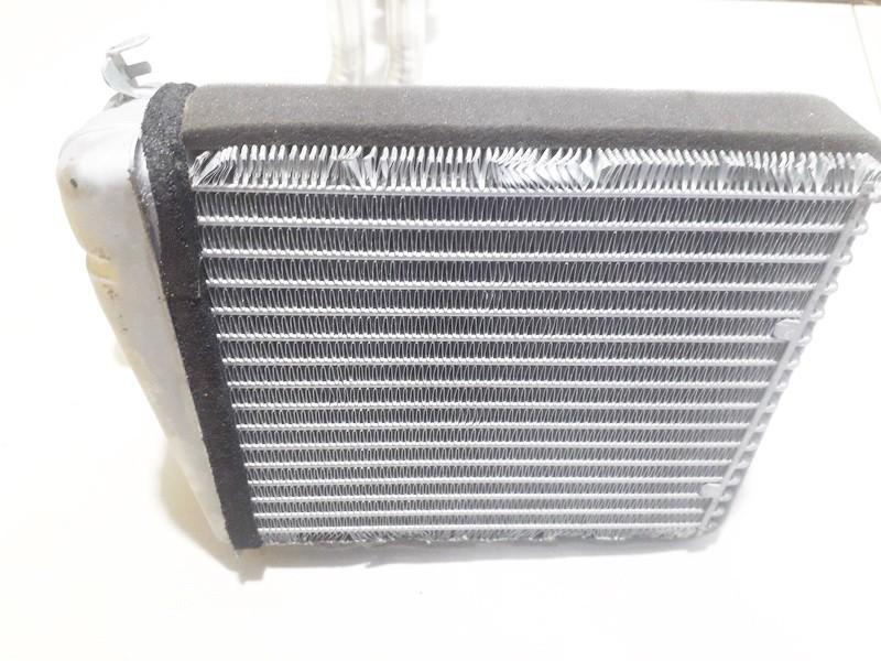 1k0819031b 6687336 Heater radiator (heater matrix) Volkswagen Golf 2009 ...