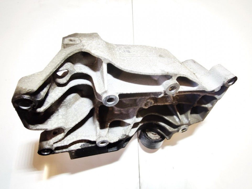 1116780263902 13992010 Engine Mount Bracket and Gearbox Mount Bracket ...