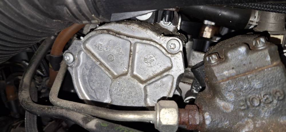 d1651c2 used Brake Vacuum Pump Citroen C4 Picasso 2008 2.0L ...