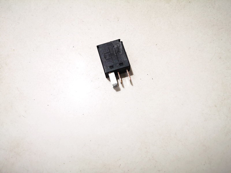 f57b14b192aa f57b-14b192-aa Relay module Ford Mondeo 2001 2.0L ...