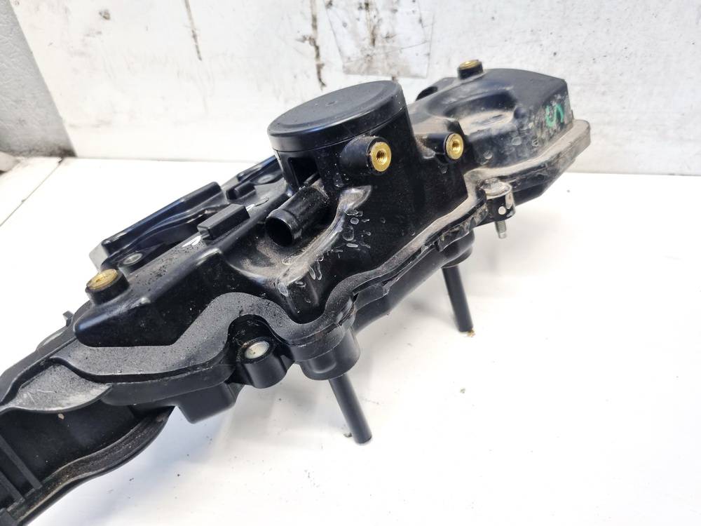 8200673395 used Replacing Oil Breather (Oil Decanter) Renault Laguna ...