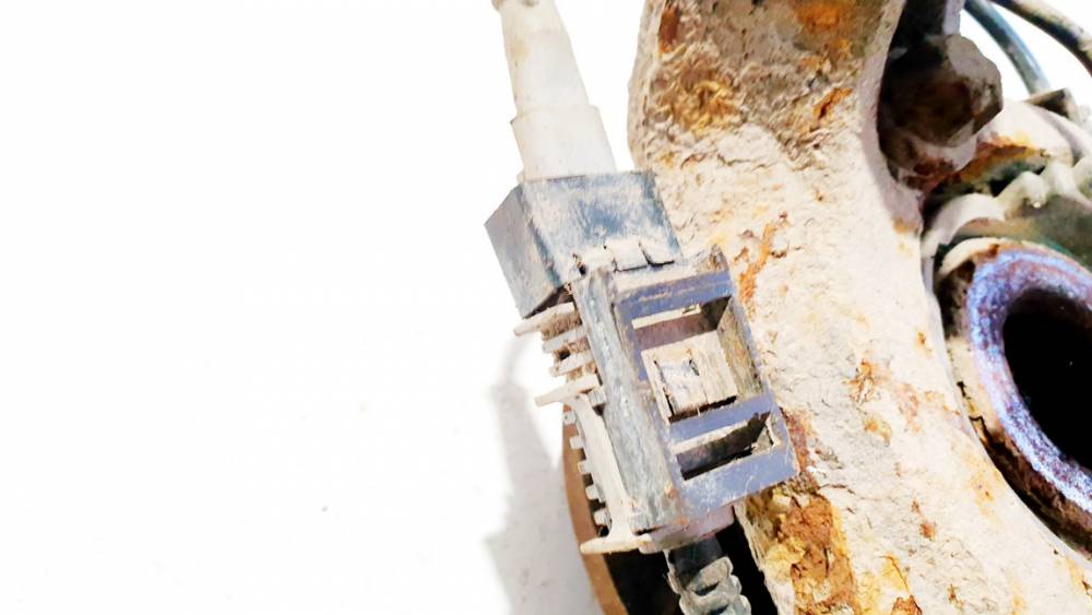 13118565 used wiring looms and harnesses Opel Astra 2005 1.9L ...