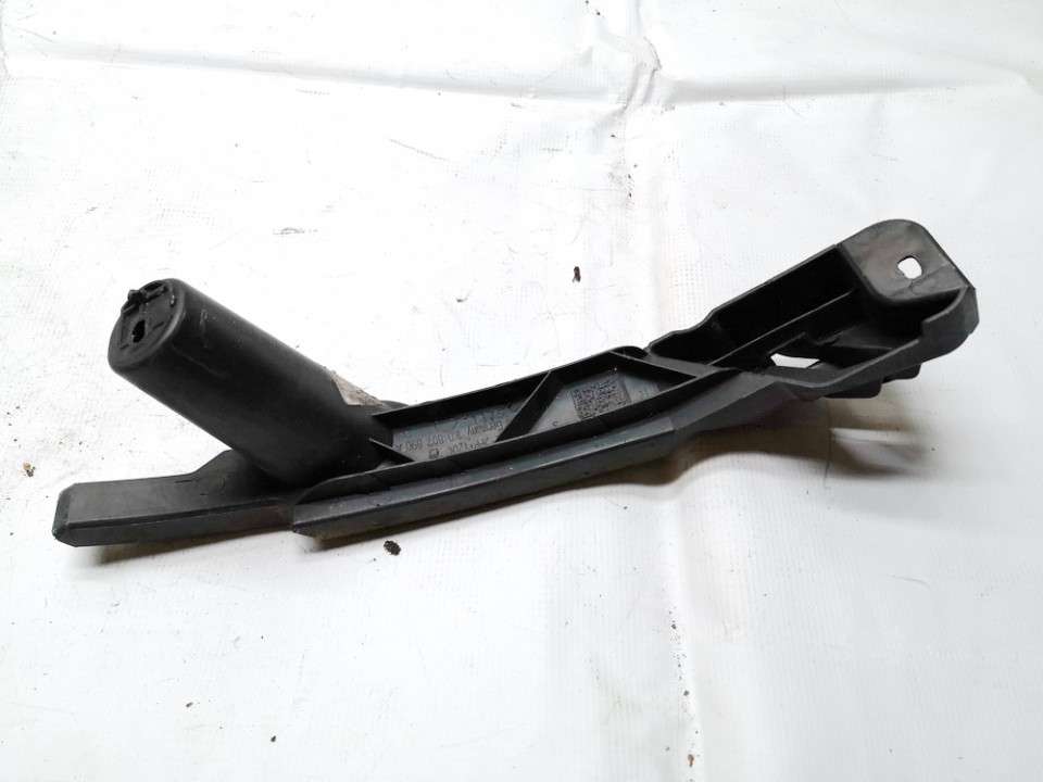 1k0807890a used Front Bumper mounts (BUMPER BRACKET) right Volkswagen ...
