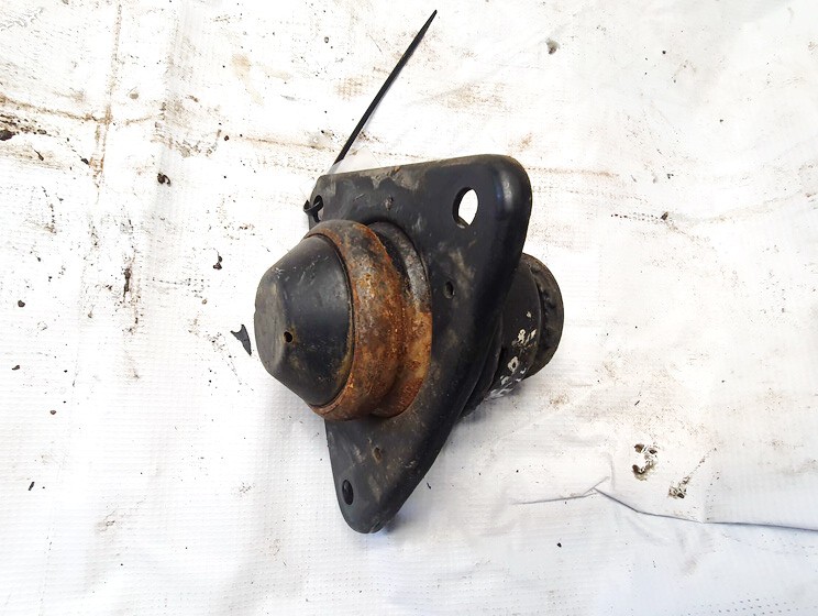 used used Engine Mounting and Transmission Mount (Engine support) Kia ...