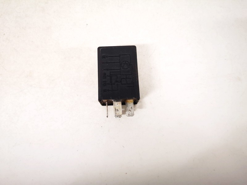 321955531a 5wk1636 Relay module Audi 80 1989 1.8L - EIS01213759 | Used ...