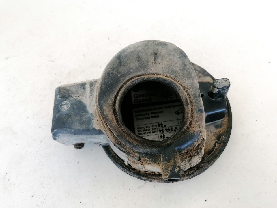 1h0010092l used Fuel door Gas cover Tank cap (FUEL FILLER FLAP ...