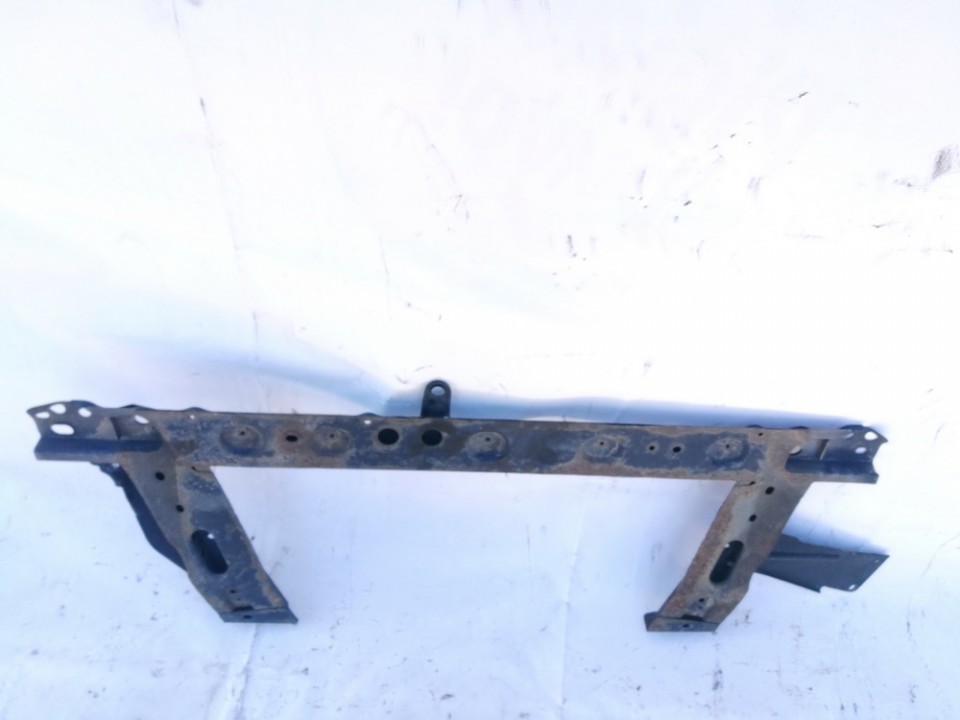 used used Front subframe Renault Clio 2007 1.2L 41EUR EIS00783794 ...