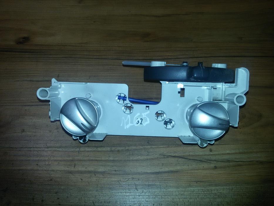 758281 Toyota Yaris Verso 2004 Climate Control Panel (heater control ...
