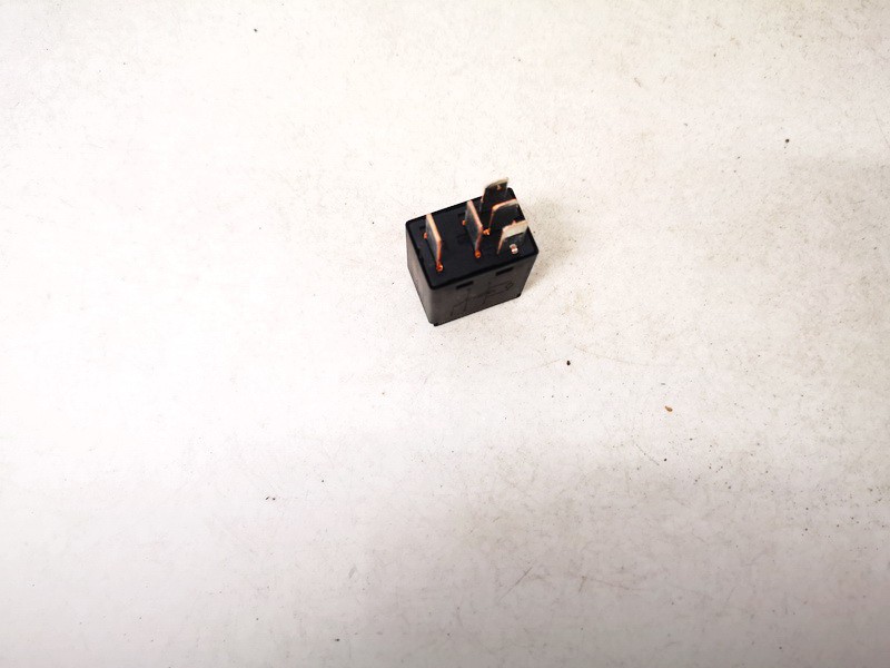 f57b14b192aa f57b-14b192-aa Relay module Ford Focus 2000 1.8L ...