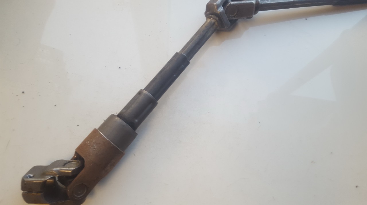 083151 used Steering Knuckle Joint Coupling (Steering Column Lower ...