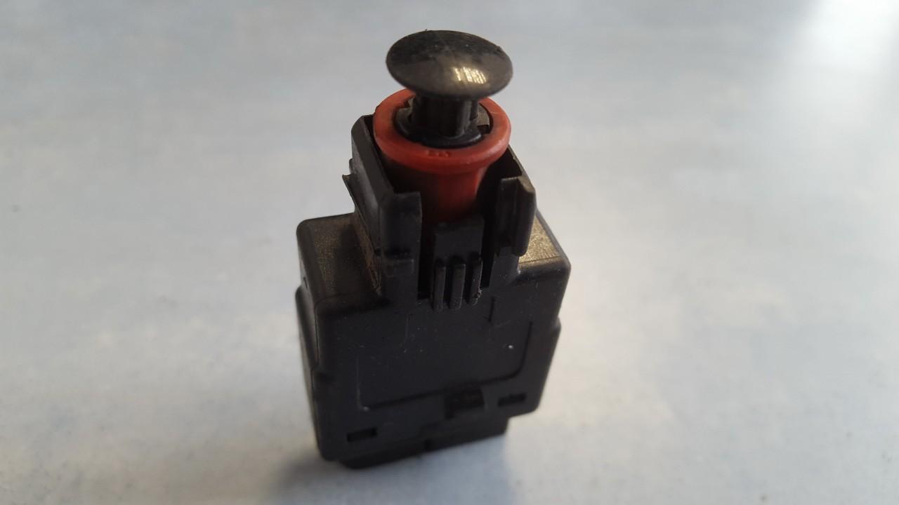 61311382385 61.31-1382385, 61.311382385, 6131-1382385 Brake Light ...