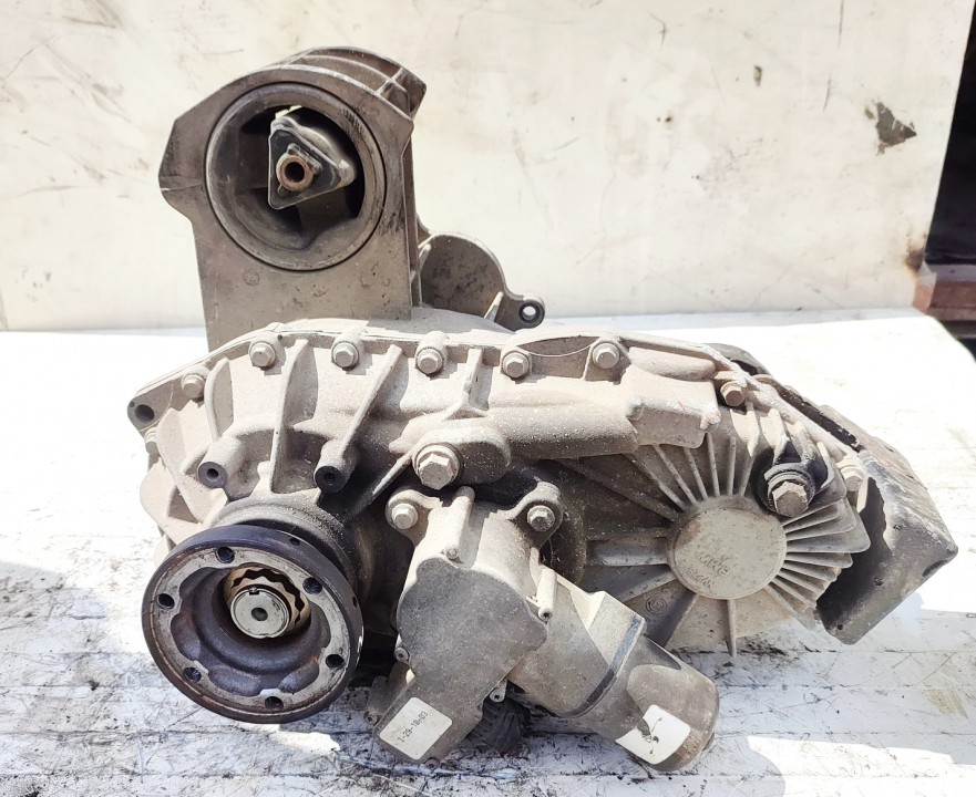 used used Gear Distribution Boxes (Transfer Box Transfer actuator) Land ...