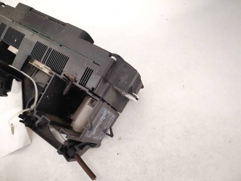 1t2819045b used Climate Control Panel (heater control switches ...
