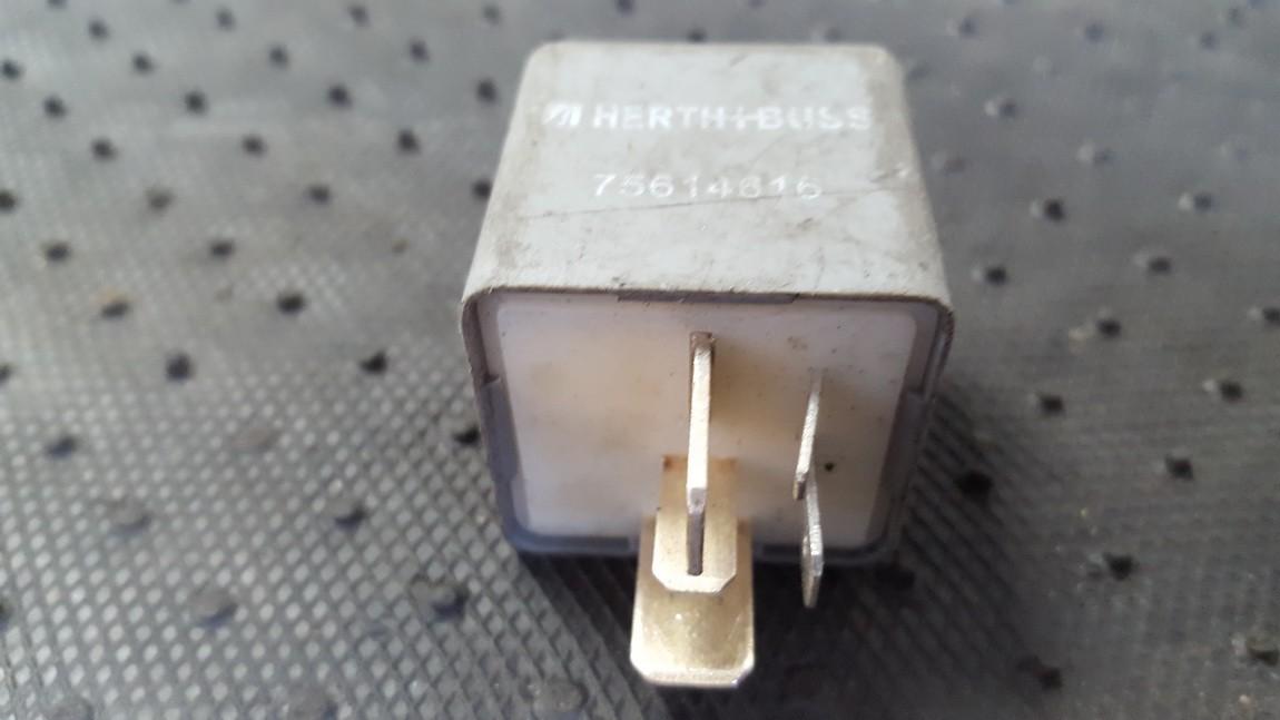 75614616 Relay module Audi 100 1993 - EIS00233936 | Used Auto Parts Shop