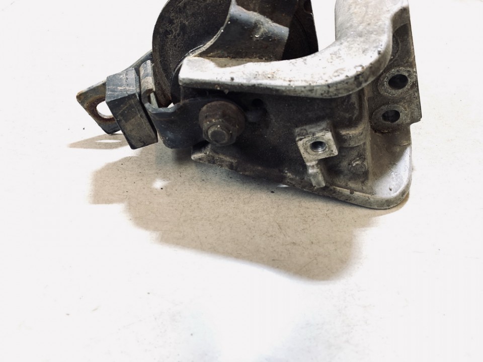 used used Engine Mounting and Transmission Mount (Engine support ...