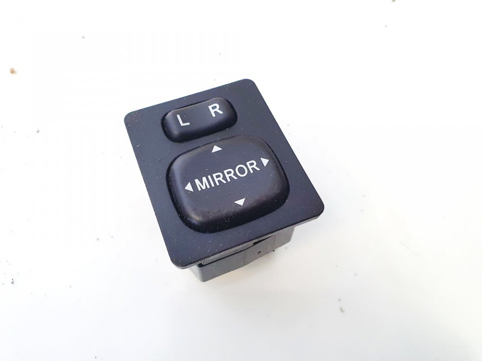183574 used Wing mirror control switch (Exterior Mirror Switch) Toyota ...