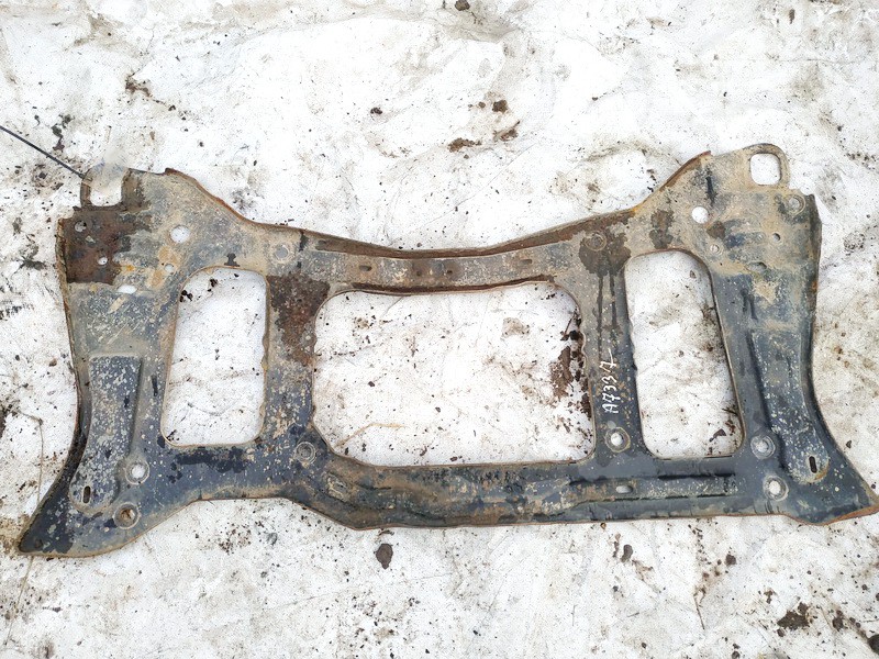 USED USED Front subframe Chrysler Voyager 2002 2.5L - EIS01570399 ...